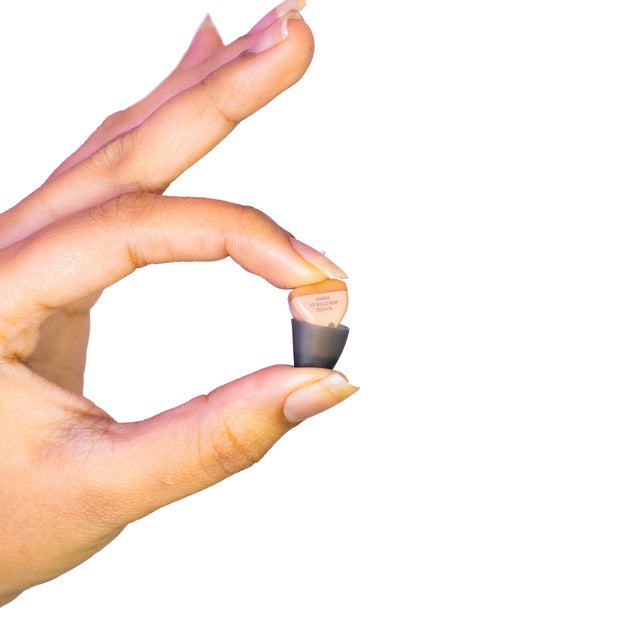 Signia Run Click 8 Channels CIC - Easy to Fit Hearing Aid With App Con ...